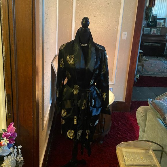 Solz Squirrel | Other | Vintage Solz Squirrel Unisex Kimonorobe Color ...